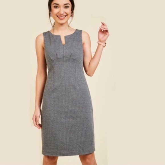 Modcloth | Dresses | Modcloth Sheath Dress Sleeveless Grayblack ...